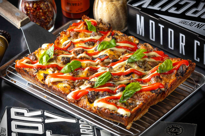 Motor City Pizza Menu - Shuttle Delivery